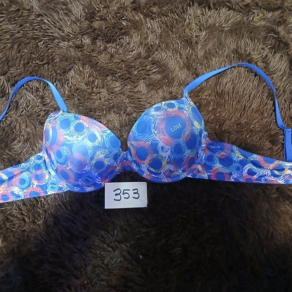 Intimates & Sleepwear | Colorful Patterned Bra | Poshmark